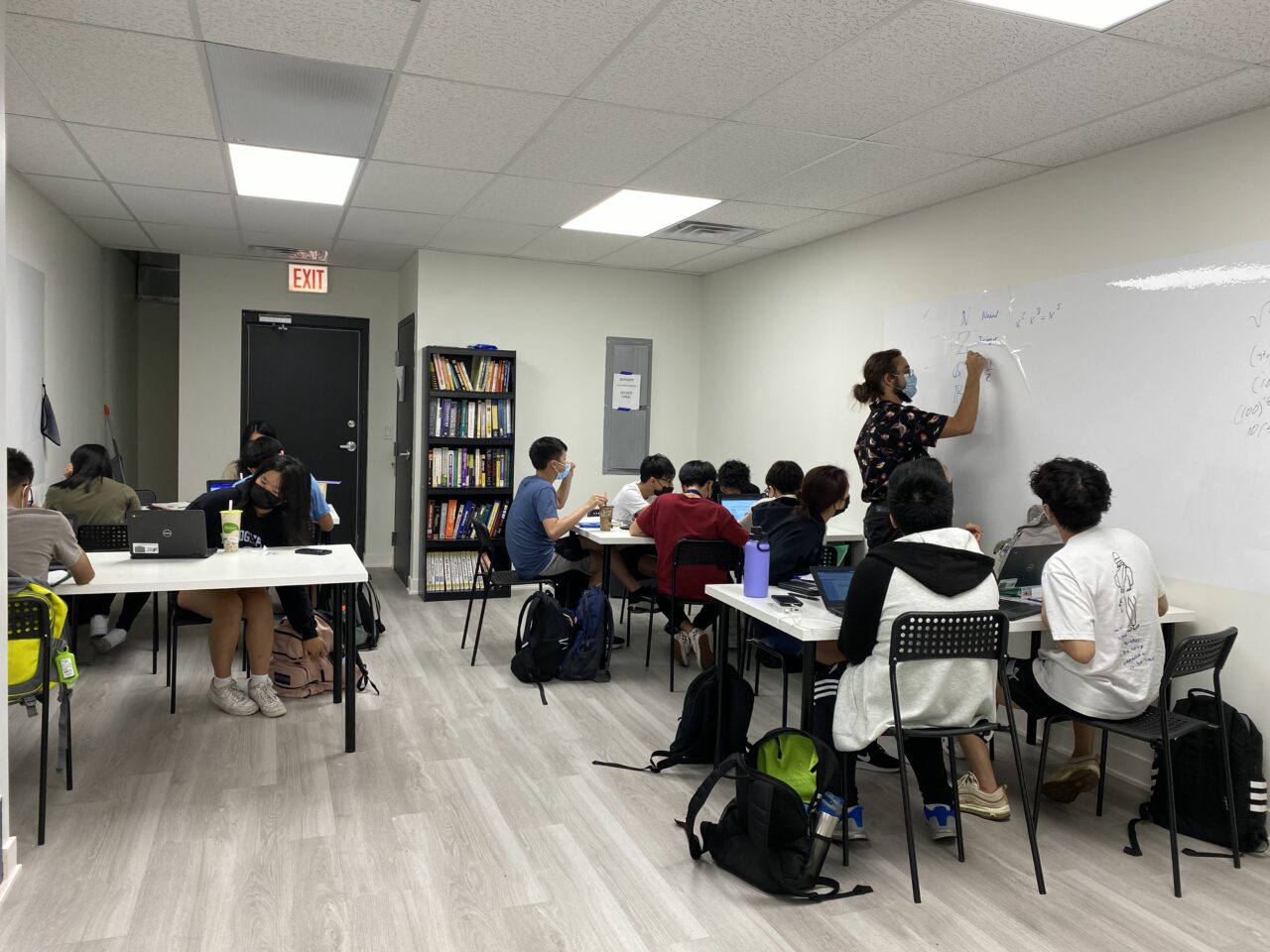 Project: VISION - Get Involved: Become a Tutor